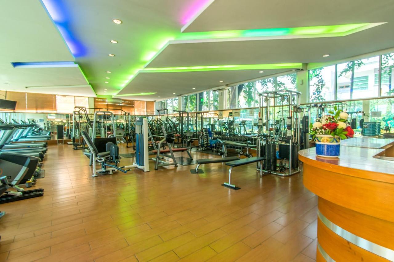 SUNLAKE WATERFRONT RESORT & CONVENTION JAKARTA